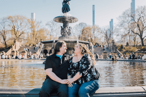 Sara + Pete’s Central Park Engagement Photos | Brittany Juravich ...