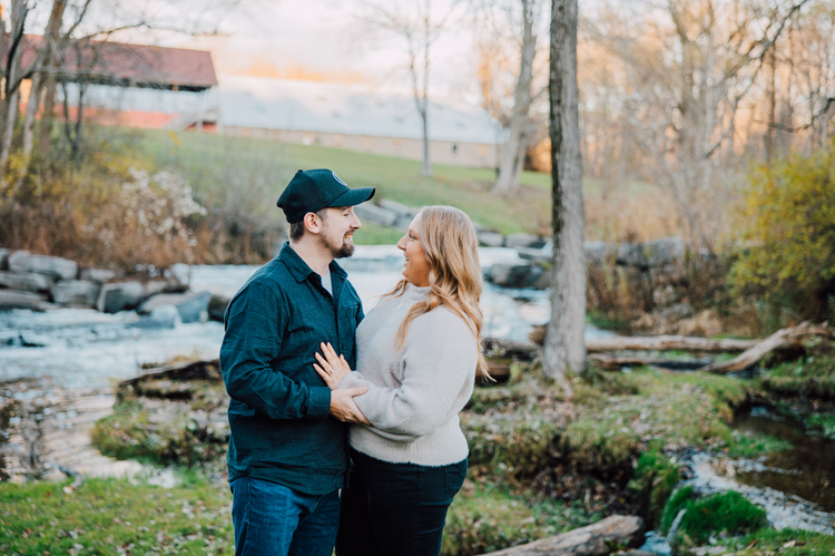 Rachel + Jeff’s Fall Engagement Photos at Fallbrook Lodge | Brittany ...
