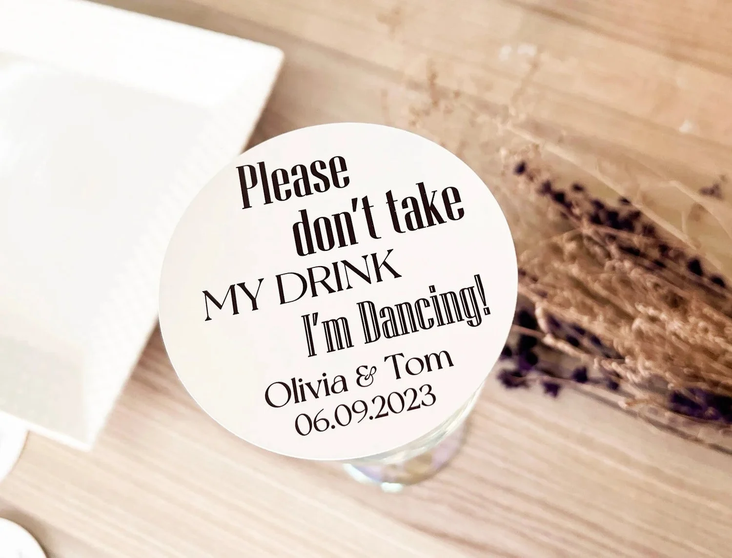 Unique and Affordable Wedding Drink Decorations