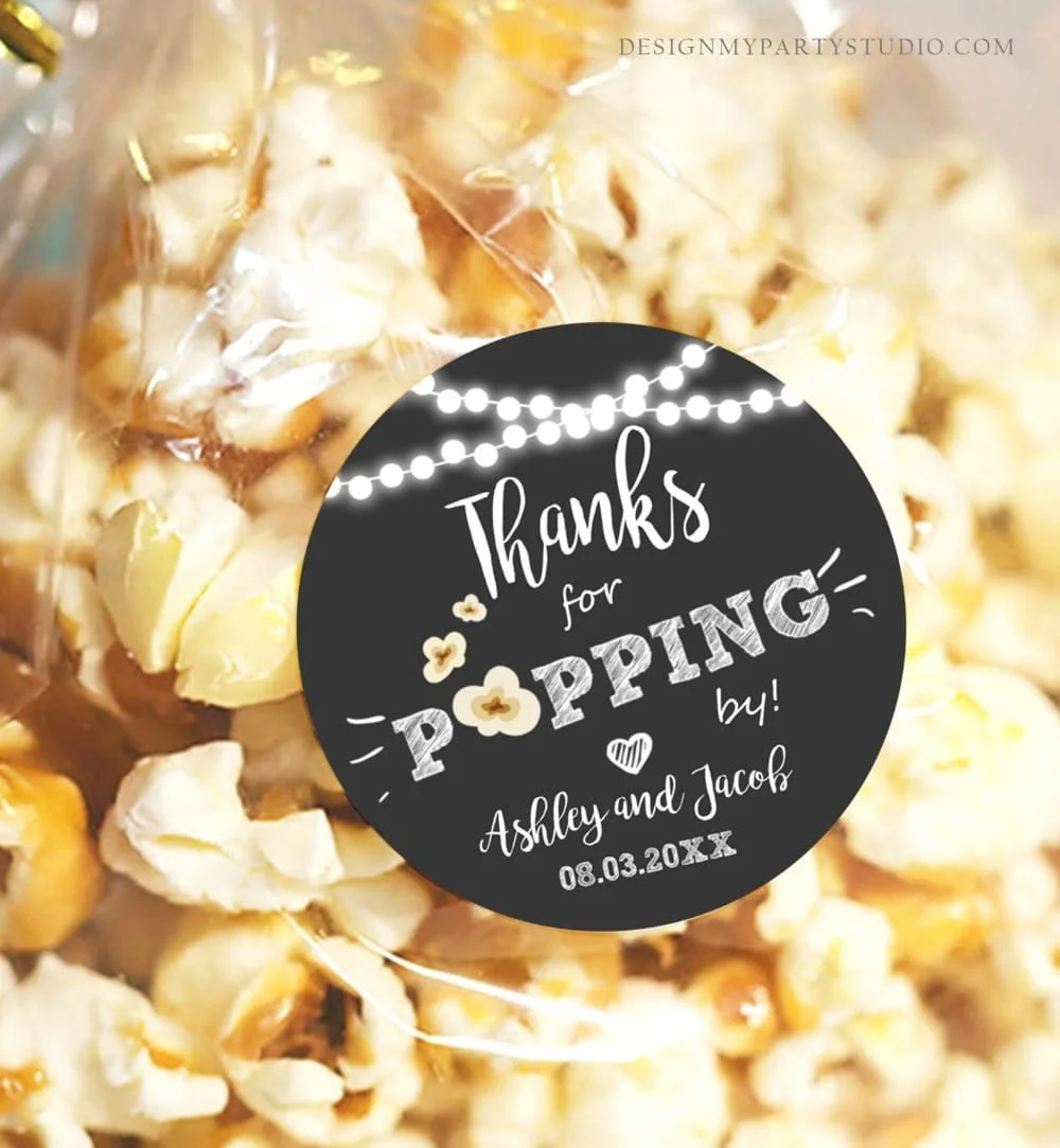 Popcorn Wedding Favors: Bags, Boxes or a Popcorn Bar