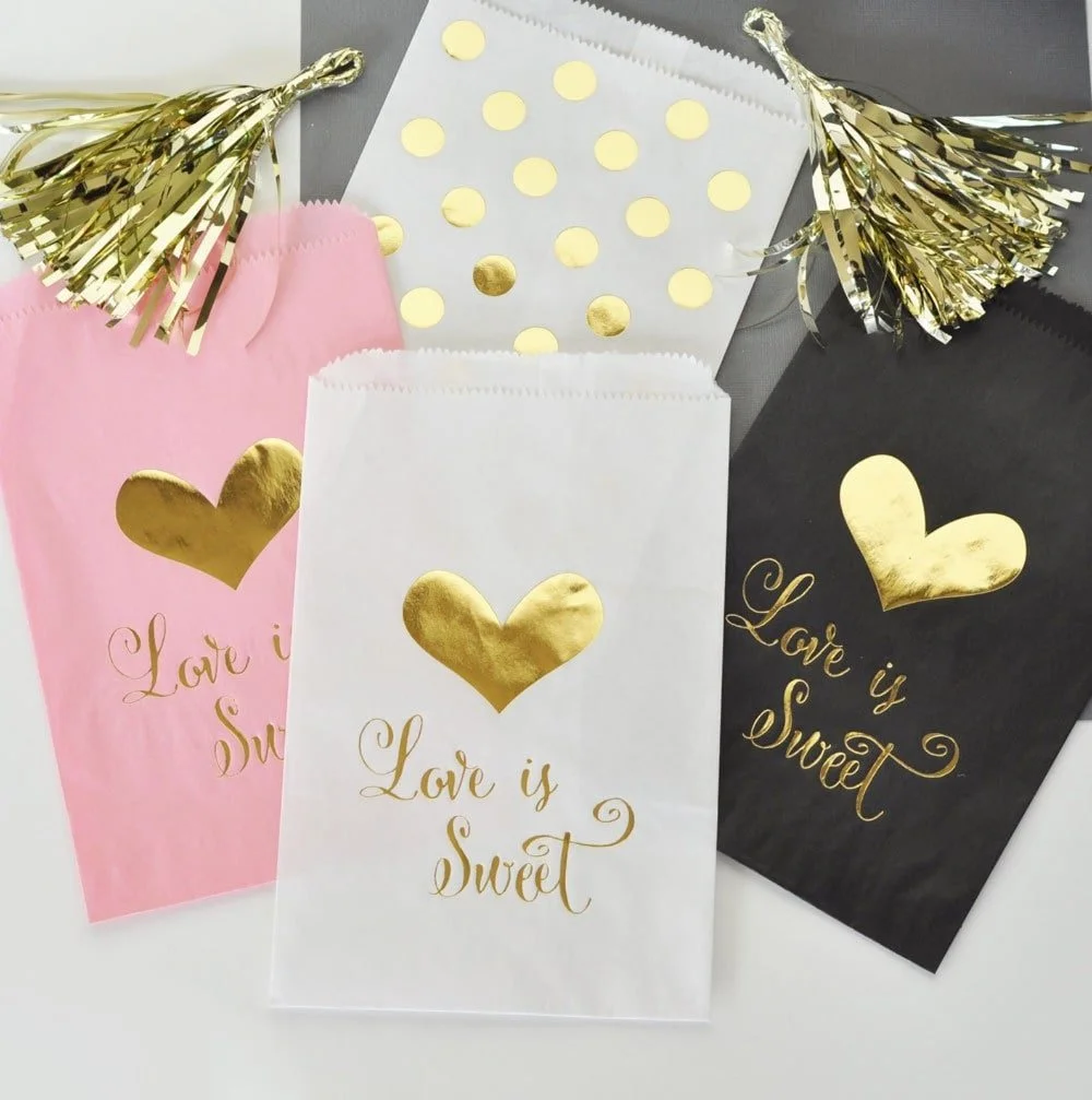 Candy at Weddings: Ideas for a Wedding Candy Bar — Affordable Wedding ...