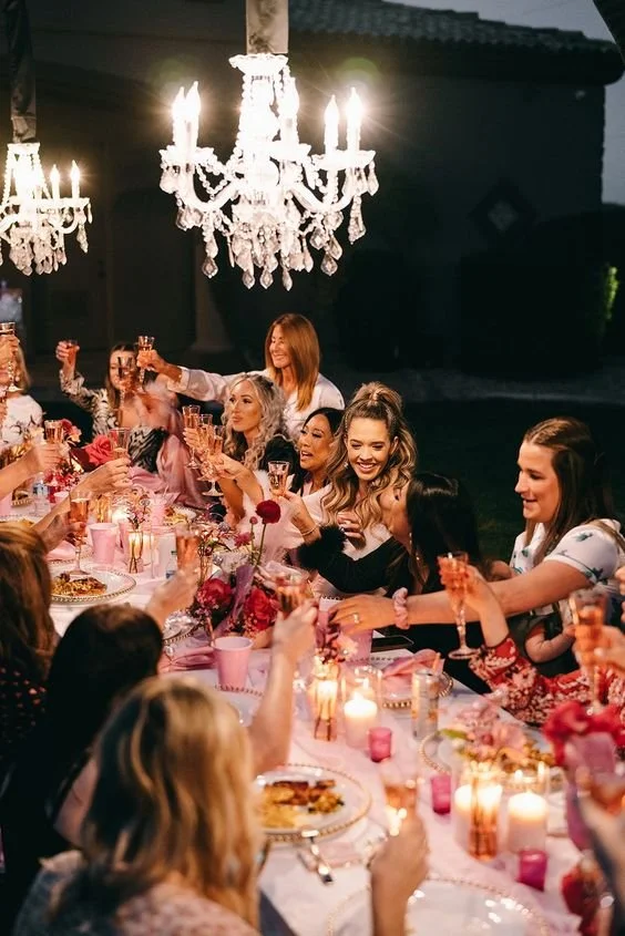 The Ultimate Checklist of What to Wear to a Bridal Shower