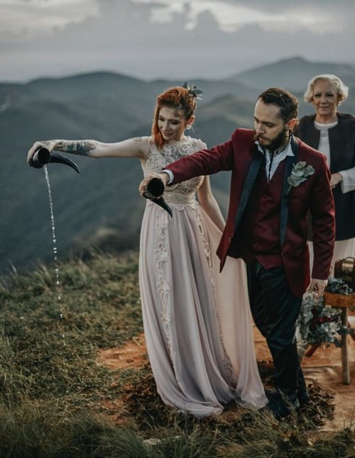 A Glimpse Into Viking Wedding Traditions