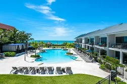 Celebrating in Sunshine: An Anna Maria Island Bachelorette