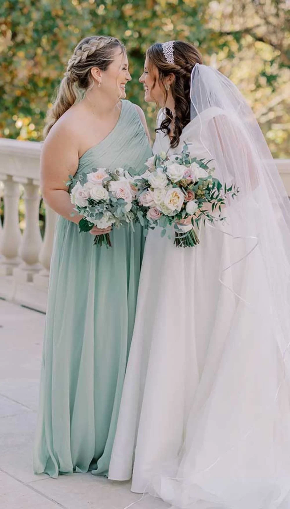 Sage Green and Blush Wedding: Ideas, Dresses and Decor