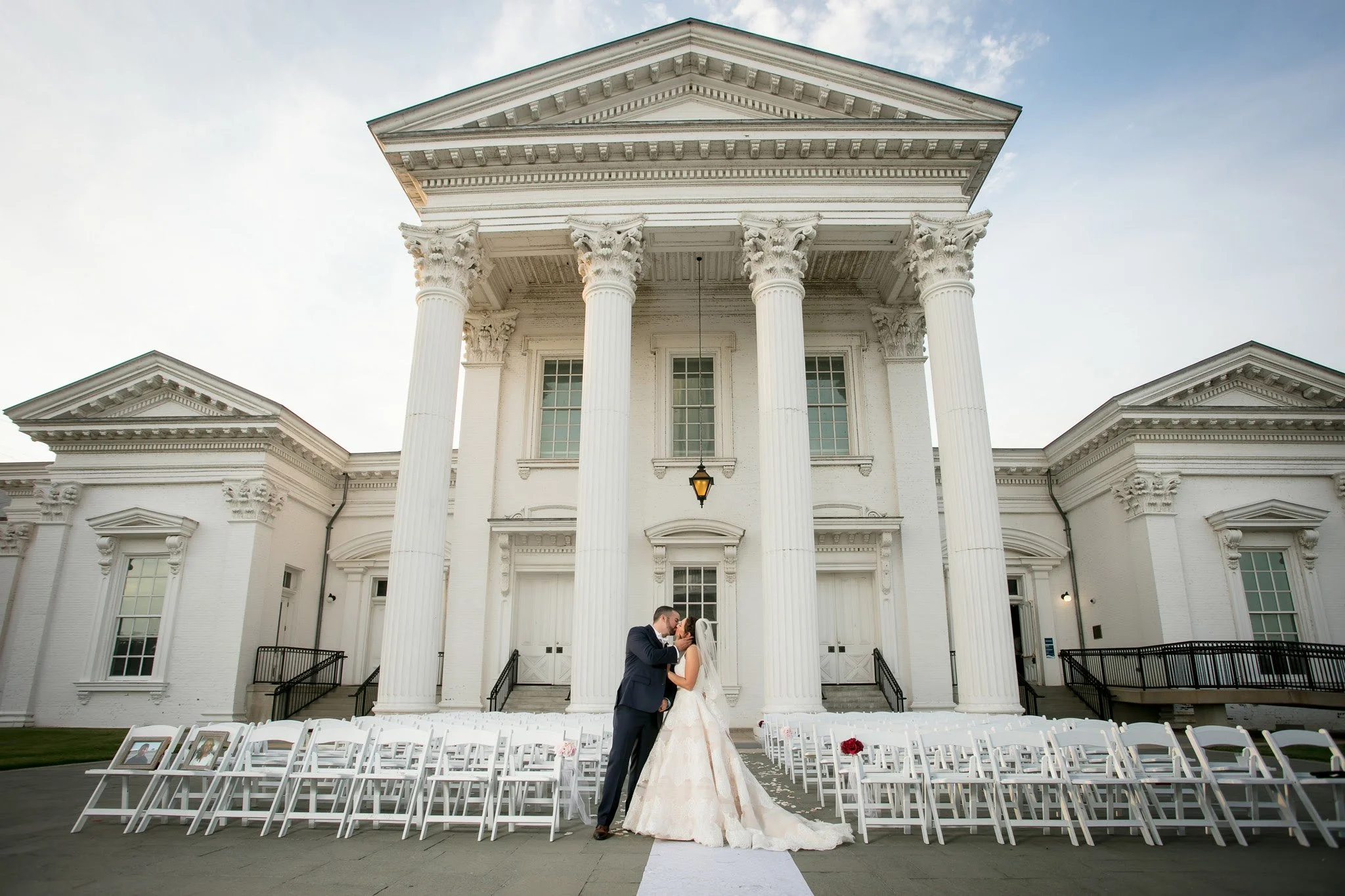 12 Affordable Wedding Venues in Louisville, KY