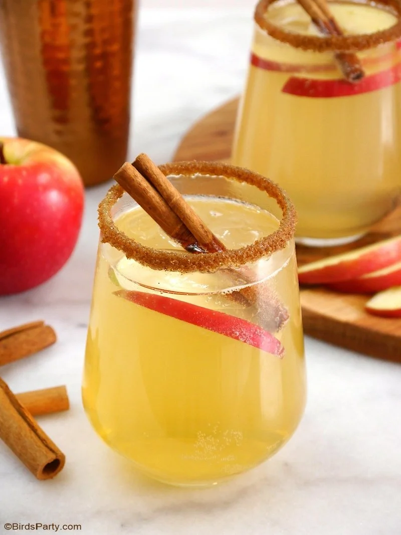 Unique and Affordable Wedding Drink Decorations