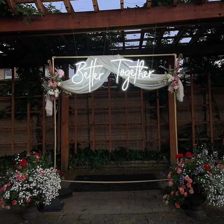Say ‘I Do’ to These Must-Have Wedding Reception Backdrops