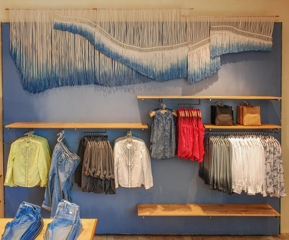 Anthropologie Interior Fall Display — VIM + VENTURE