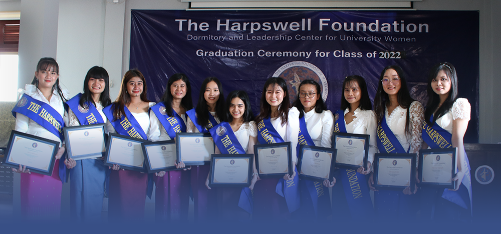 Harpswell Foundation | Empowering Young Women to Lead Change