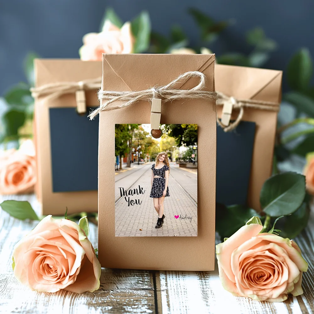 6 Creative Ways to Showcase Your Senior Photos at Your Graduation Party ...