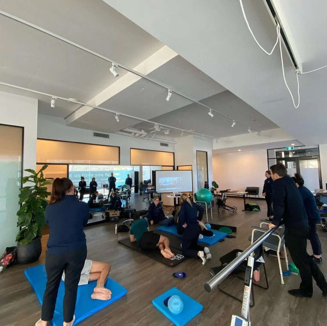 SCI Rehab Professional Development: exercise progressions for spinal ...