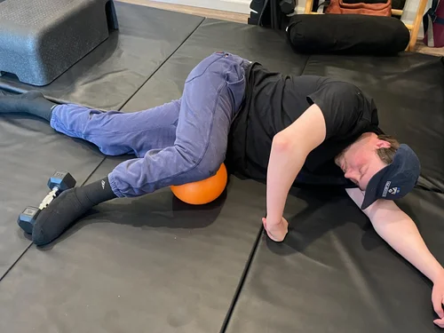 Rolling over (turning in bed) after spinal cord injury: 3 core ...