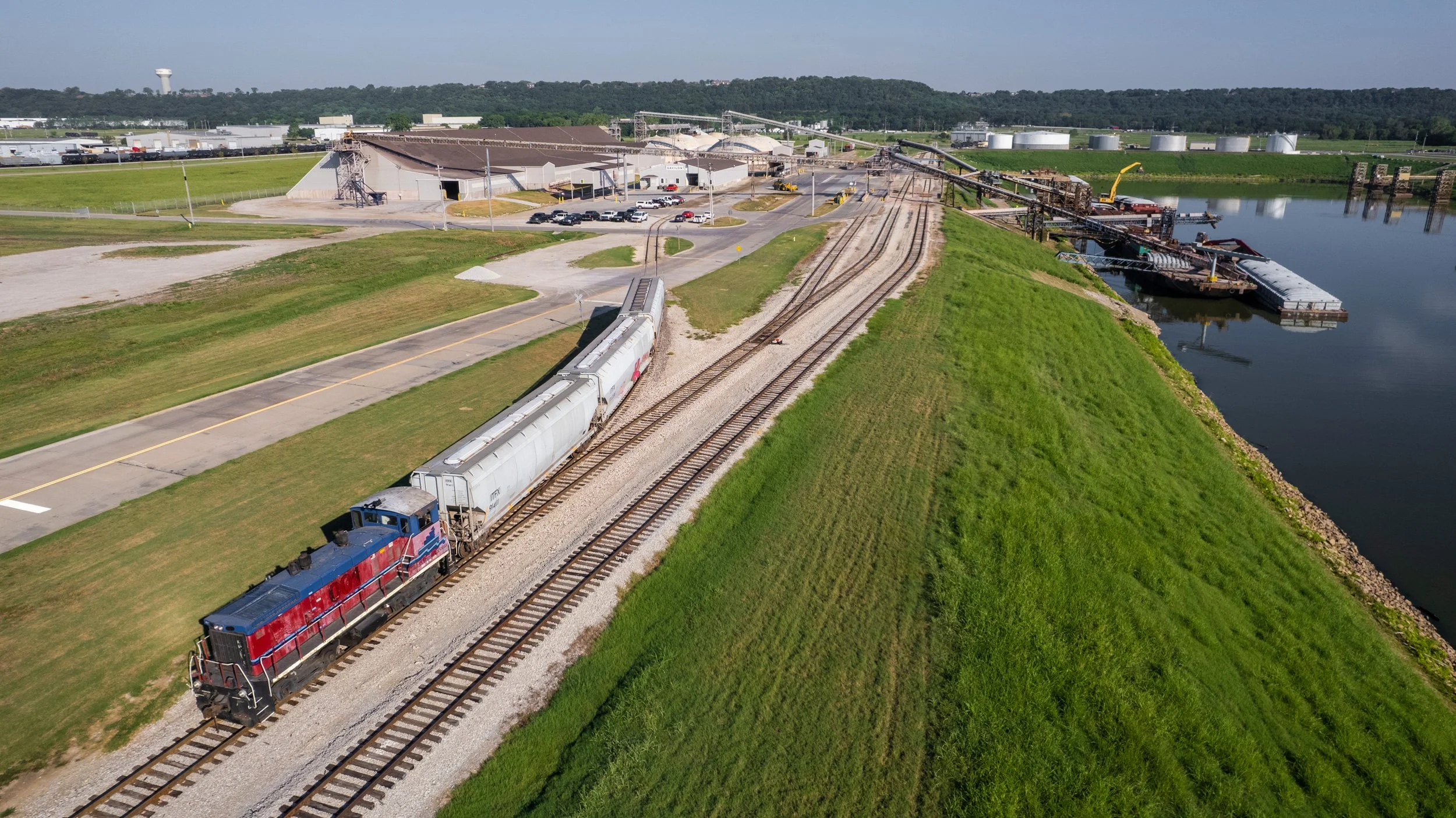 Domestic Distribution — MacroSource