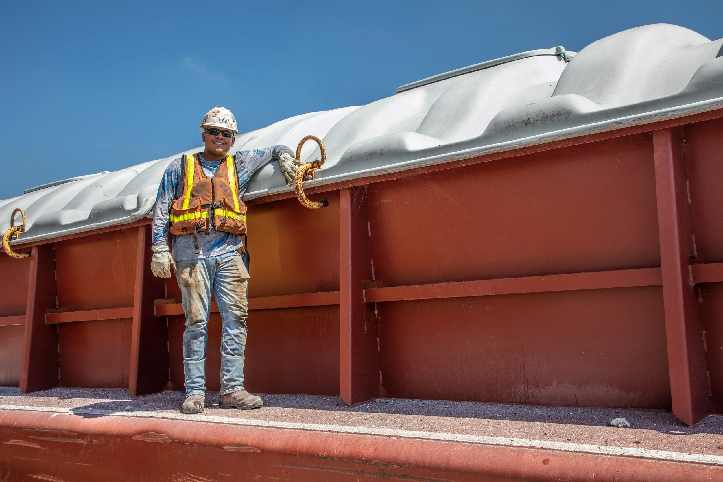 About Us — MacroSource