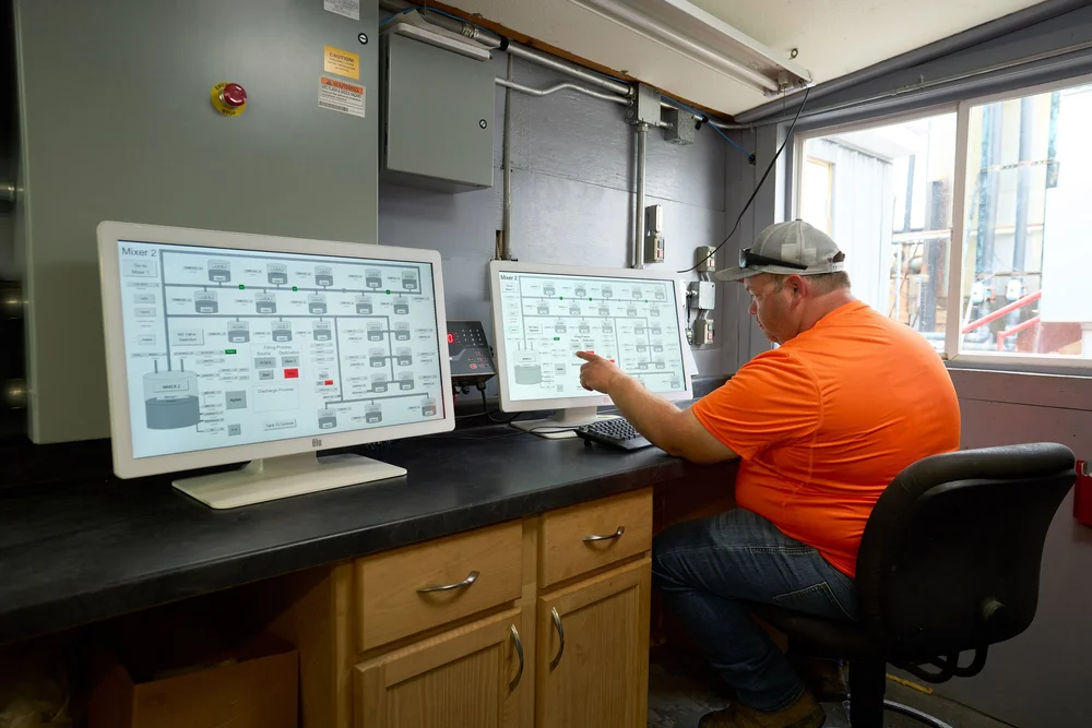 Work with us! — MacroSource