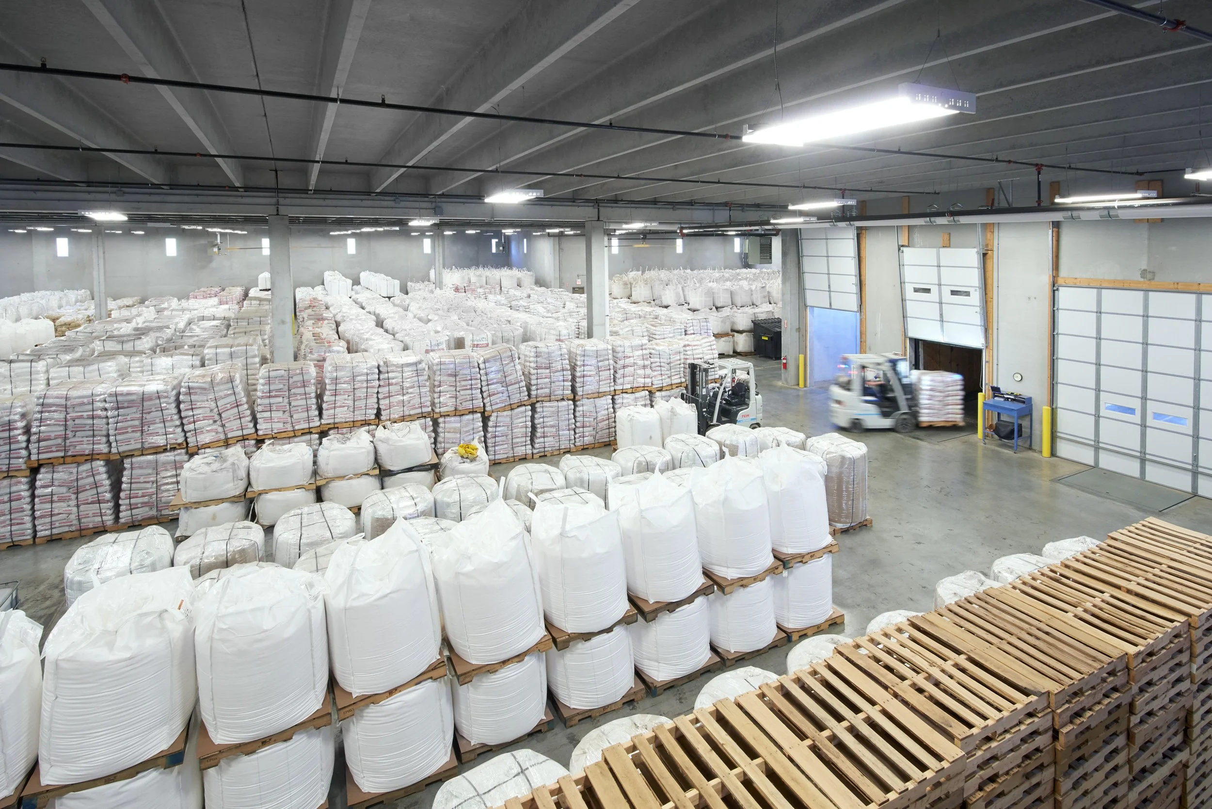 Dry Fertilizer — MacroSource