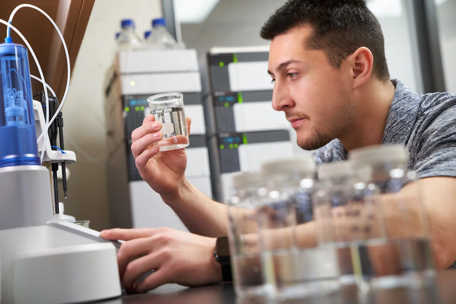 microSource — MacroSource