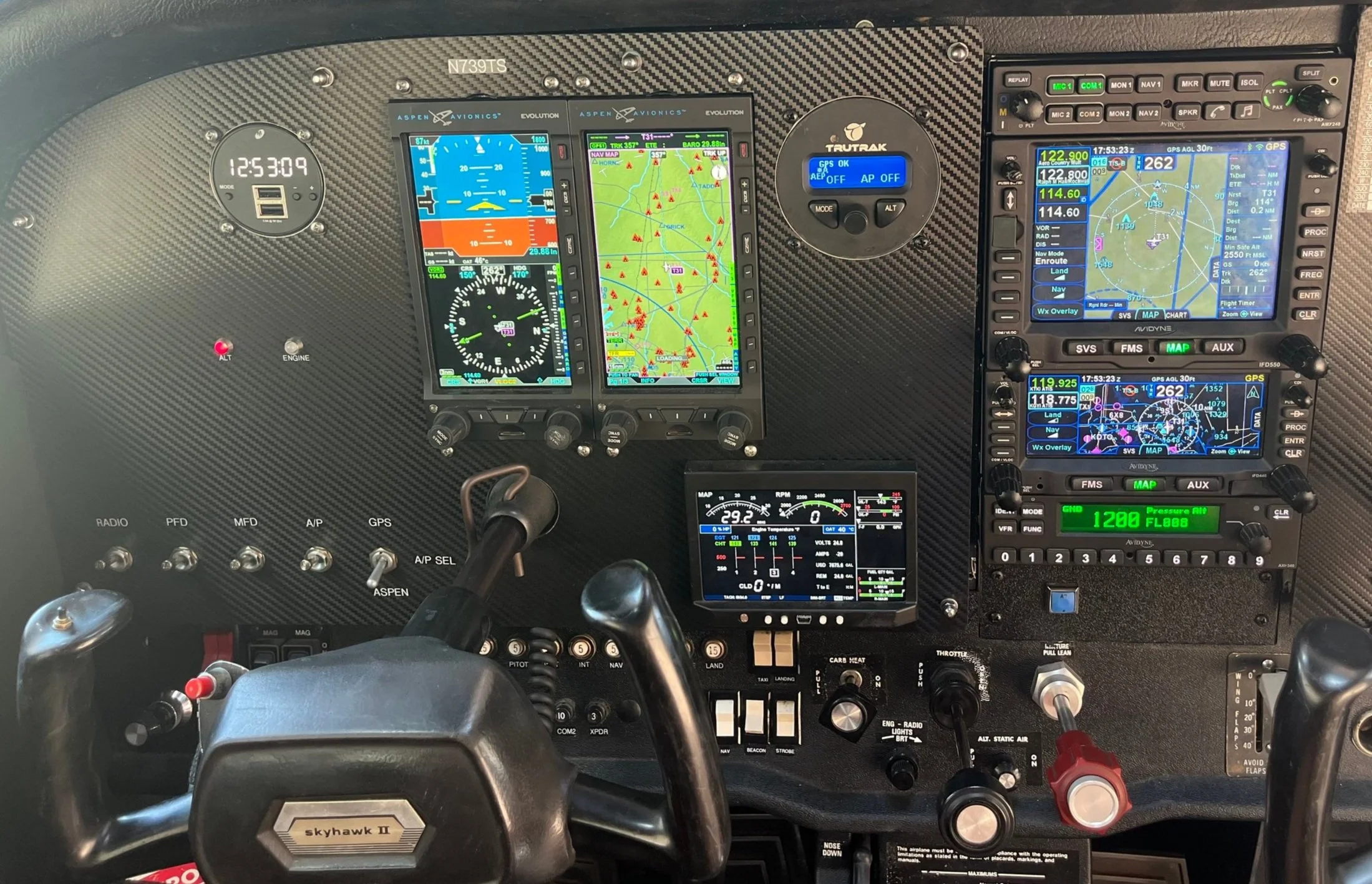 Our Fleet | Commercial & Private Pilot Training | McKinney, TX