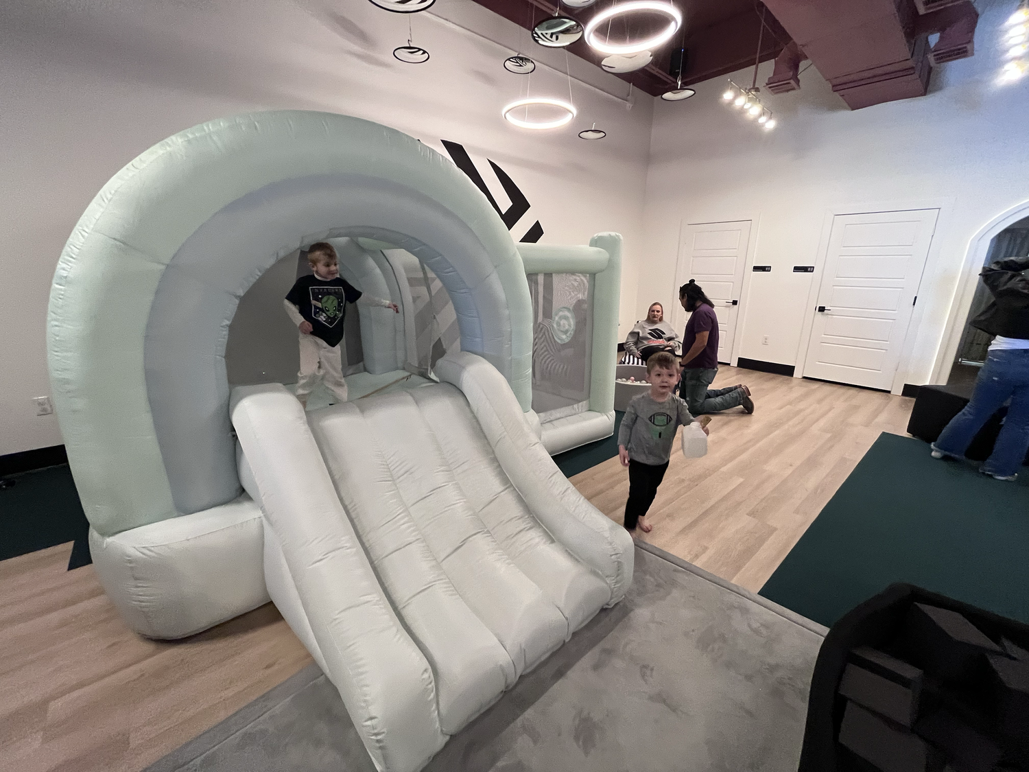 Party Rentals, Birthday, Babyshowers, Lubbock, Texas — The Mom Lounge