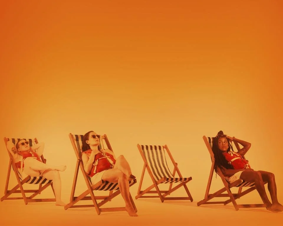 General 2 — Anna Clock