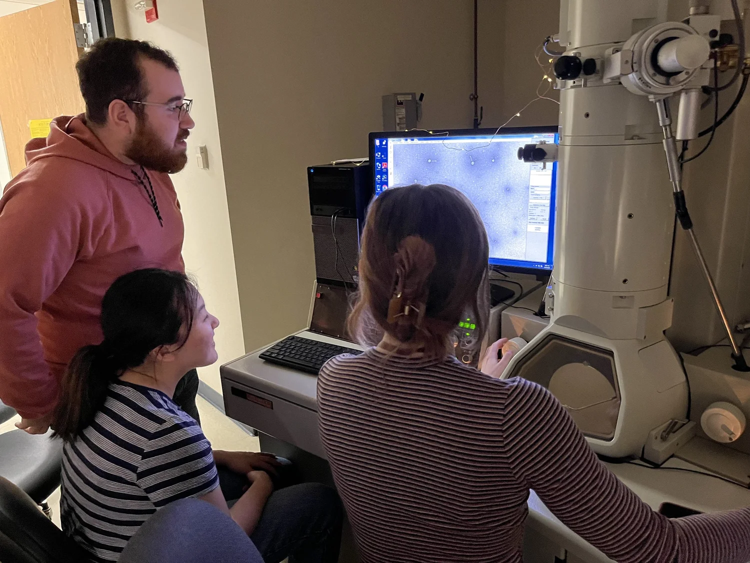 General 4 — LeRoux Lab