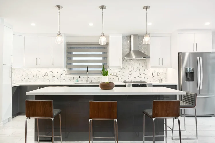 DV Kitchens | Custom Millwork & Renovations