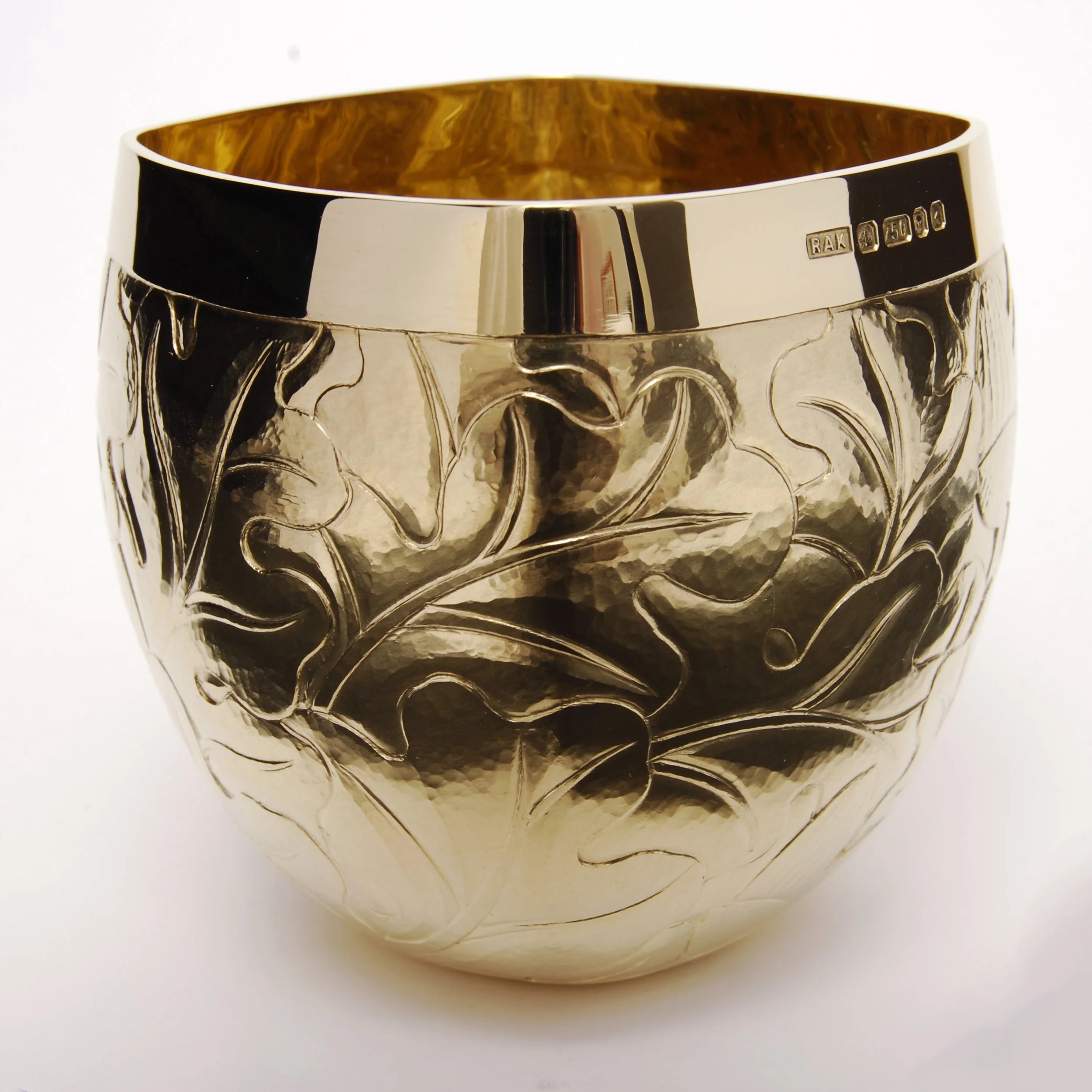 Gold 18ct Beakers — Rod Kelly MA (RCA)