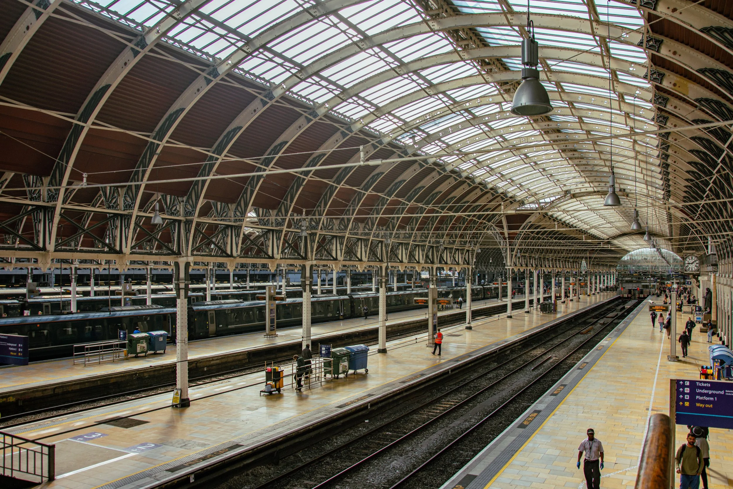 London Paddington station — LUNDONLENS