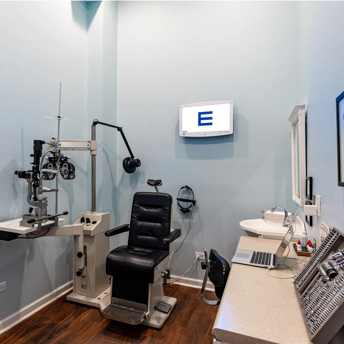 Urban Eyecare | Chicago Optometrist & Eye Doctor