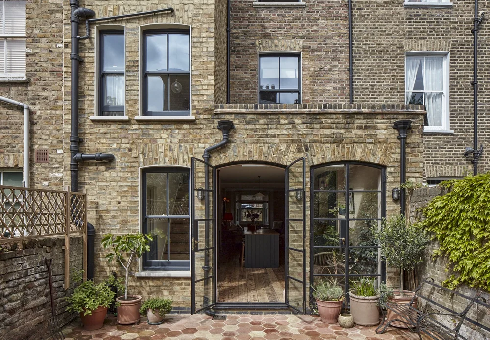 LYONS ARCHITECTS
