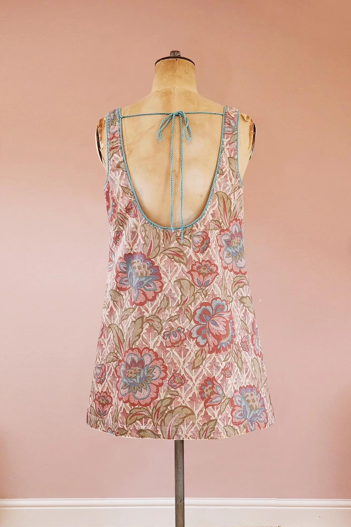 Vintage Floral Print Upcycled 60s Style A-Line Shift Dress With Crochet ...