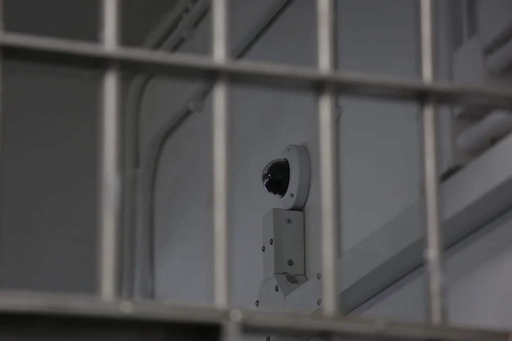 智慧監獄＝智能化？｜A Smart Prison — onebite