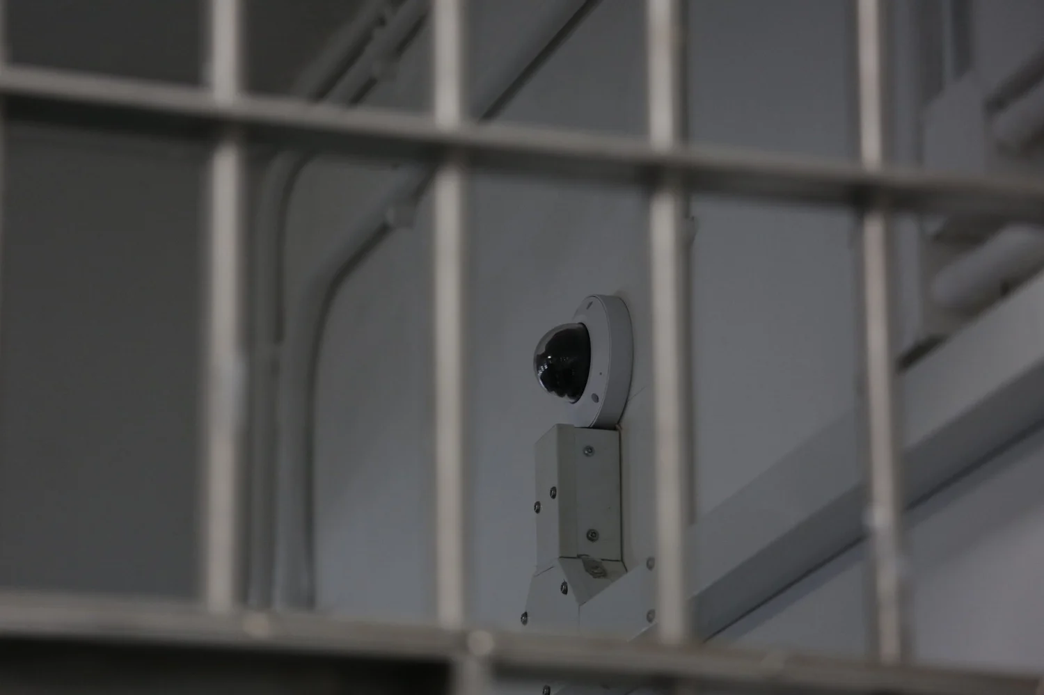 智慧監獄＝智能化？｜A Smart Prison — onebite