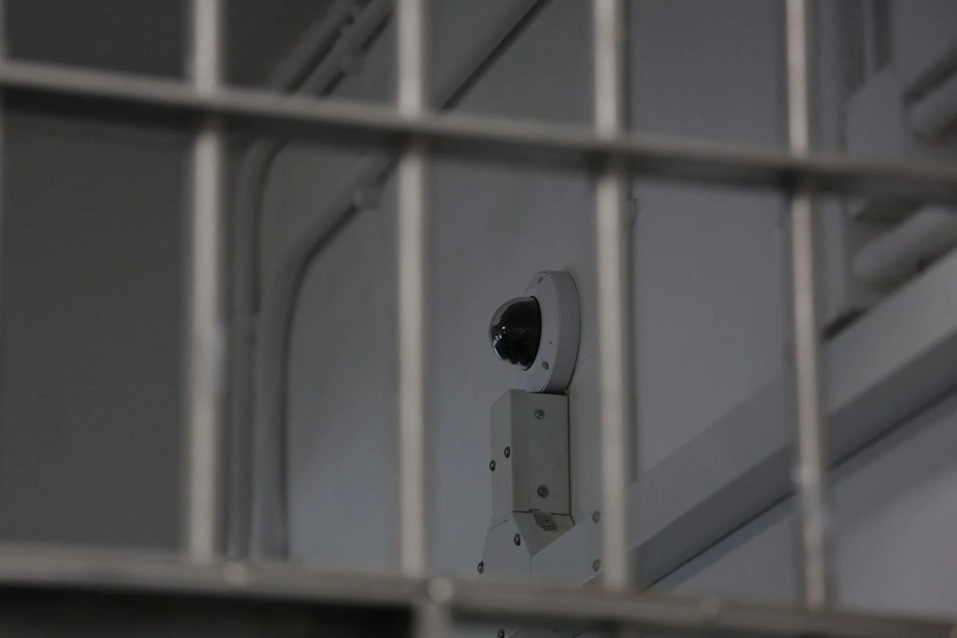 智慧監獄＝智能化？｜A Smart Prison — onebite