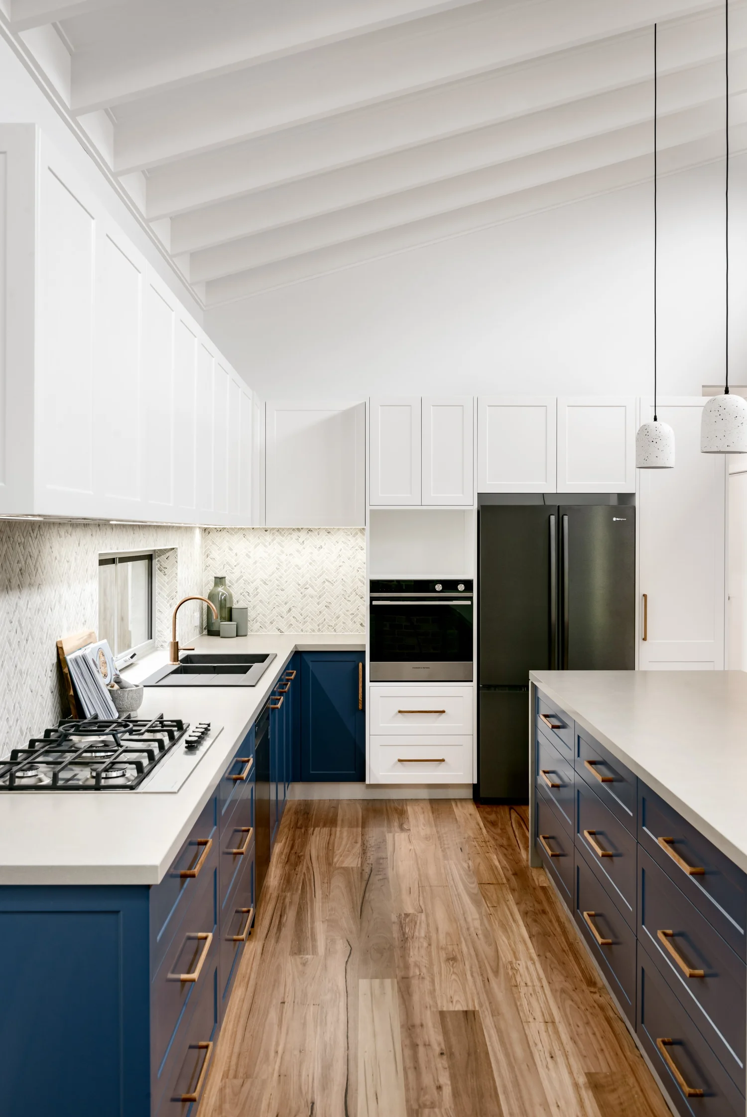Chinnock Building - Bulli Renovation — Light & Lines