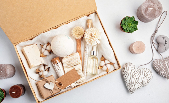 Best End-of-Year Gifts to Show Your Team Appreciation