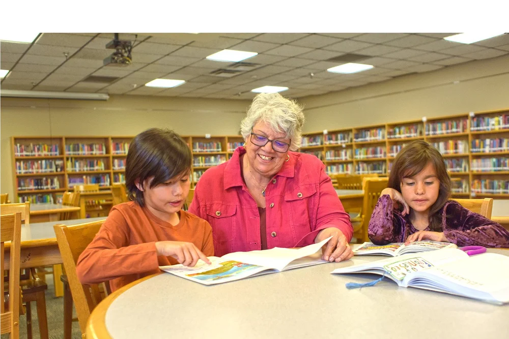 Contact — Debbie O'Malley for NM State Senate