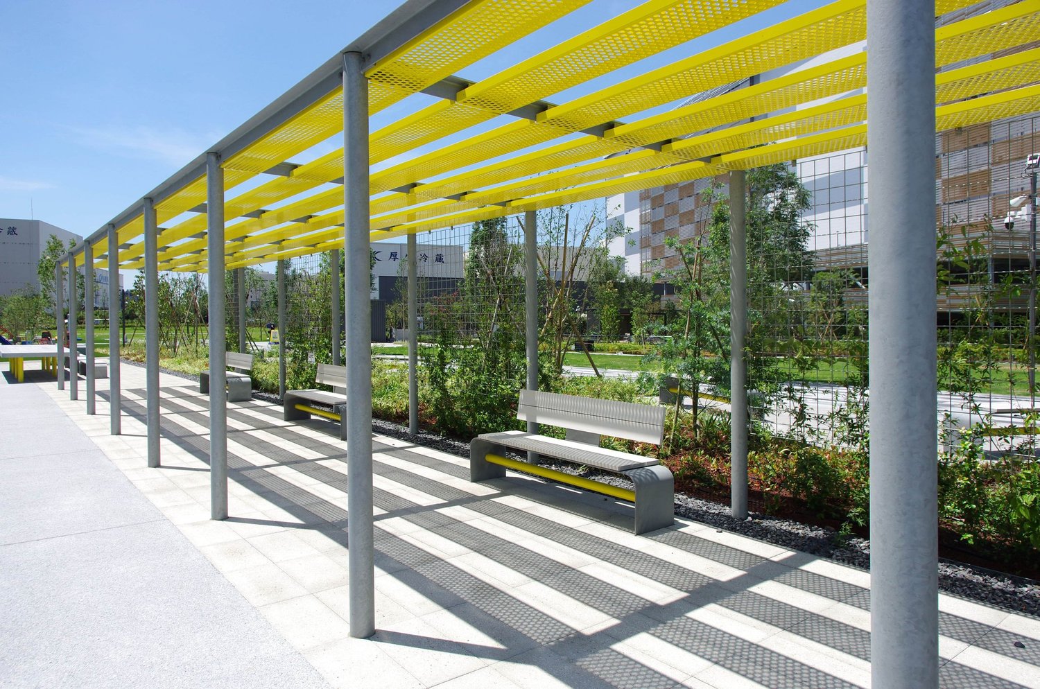 MFLP 船橋 ＆PARK / PLATdesign