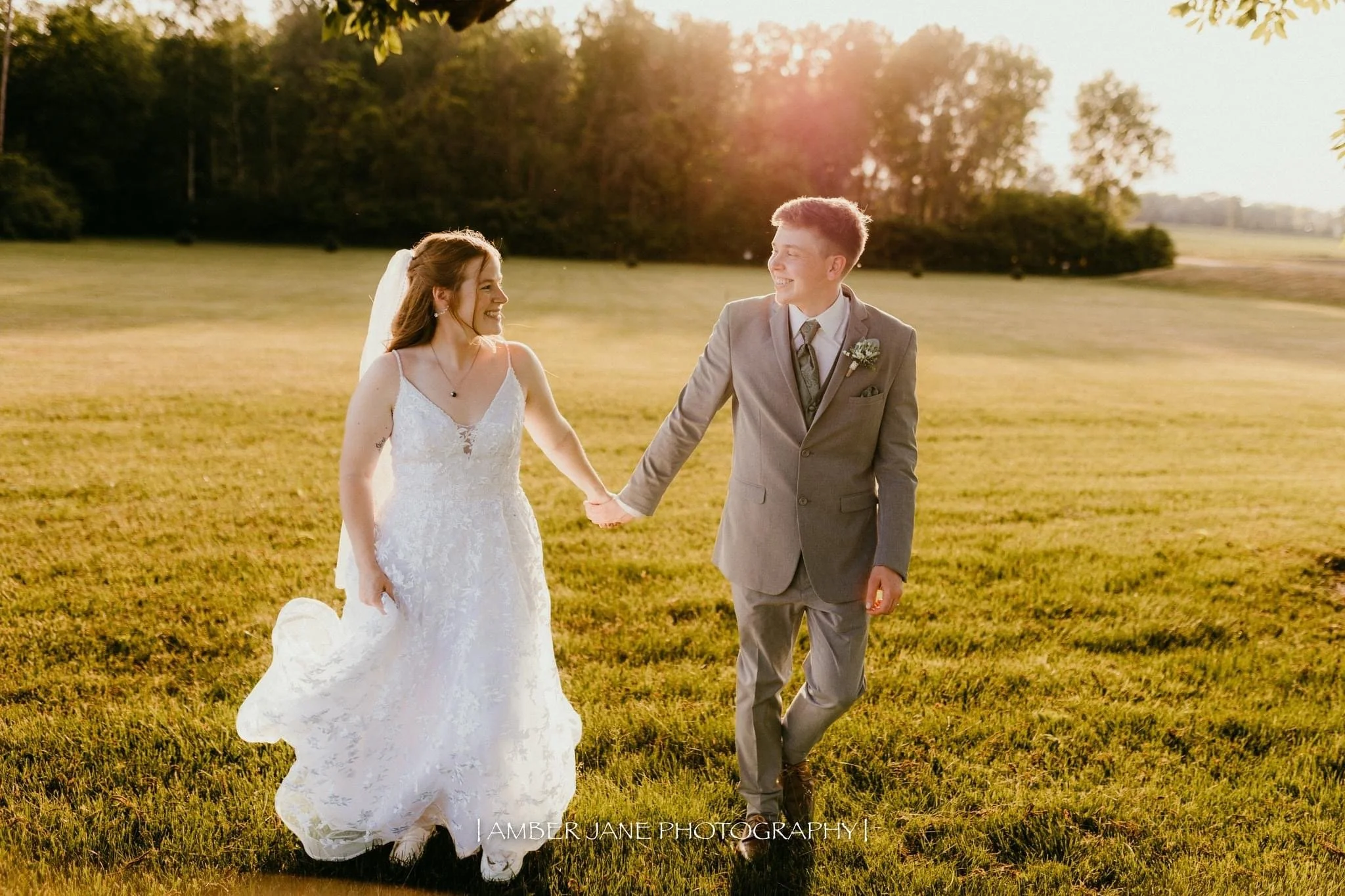 Allie and Esdon — The Hay Loft Barn