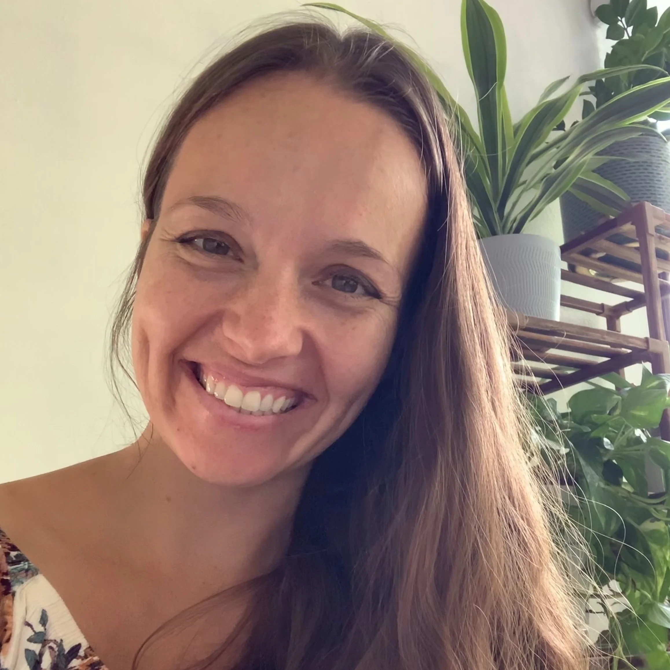 Alyssa Malehorn - Spiritual Catalyst, Psychic Medium, Quantum Transformational Energy Healer