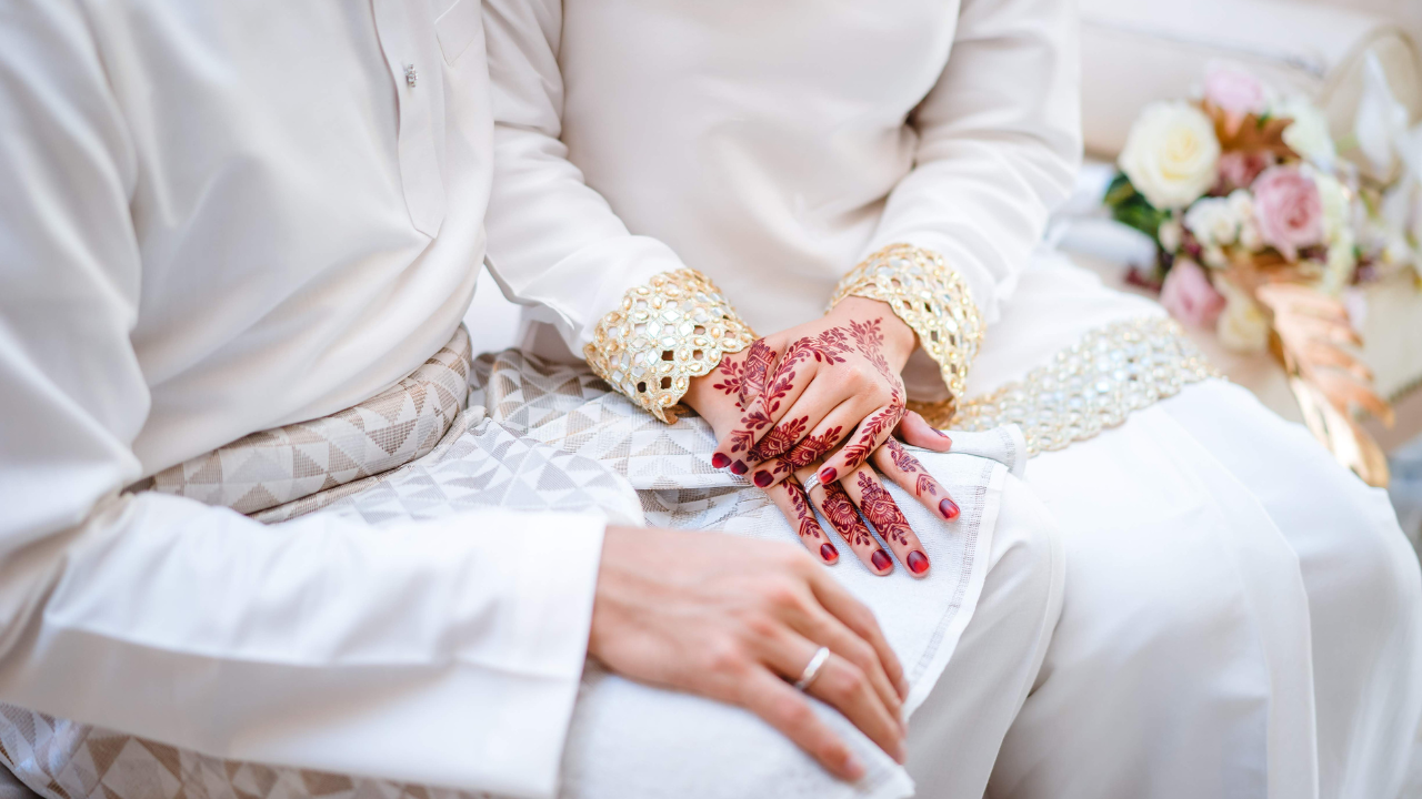 6 Things to Expect at a Traditional Malay Wedding Ceremony — The ...