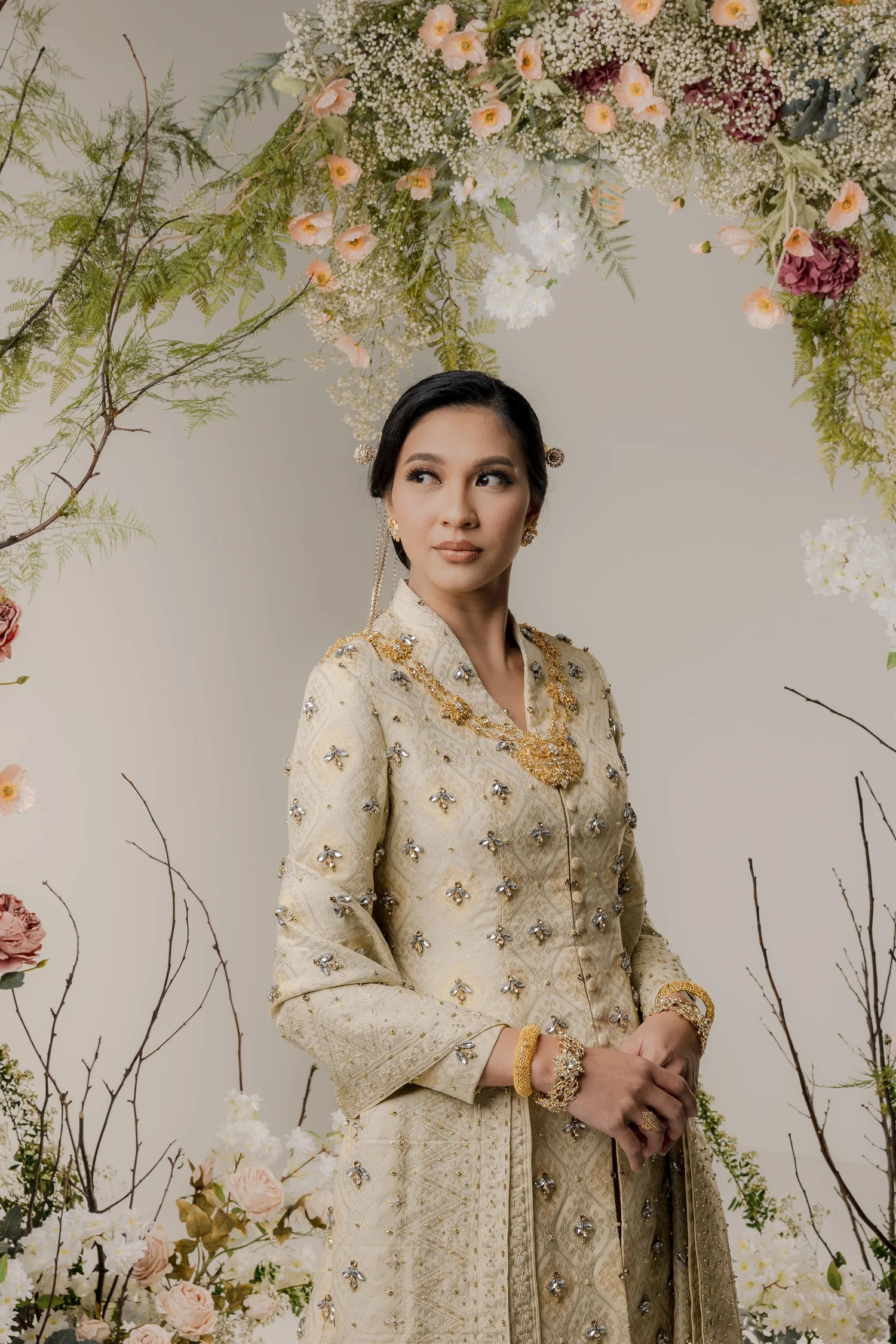 A Complete Guide to Choosing the Perfect Wedding Songket Outfit — The ...