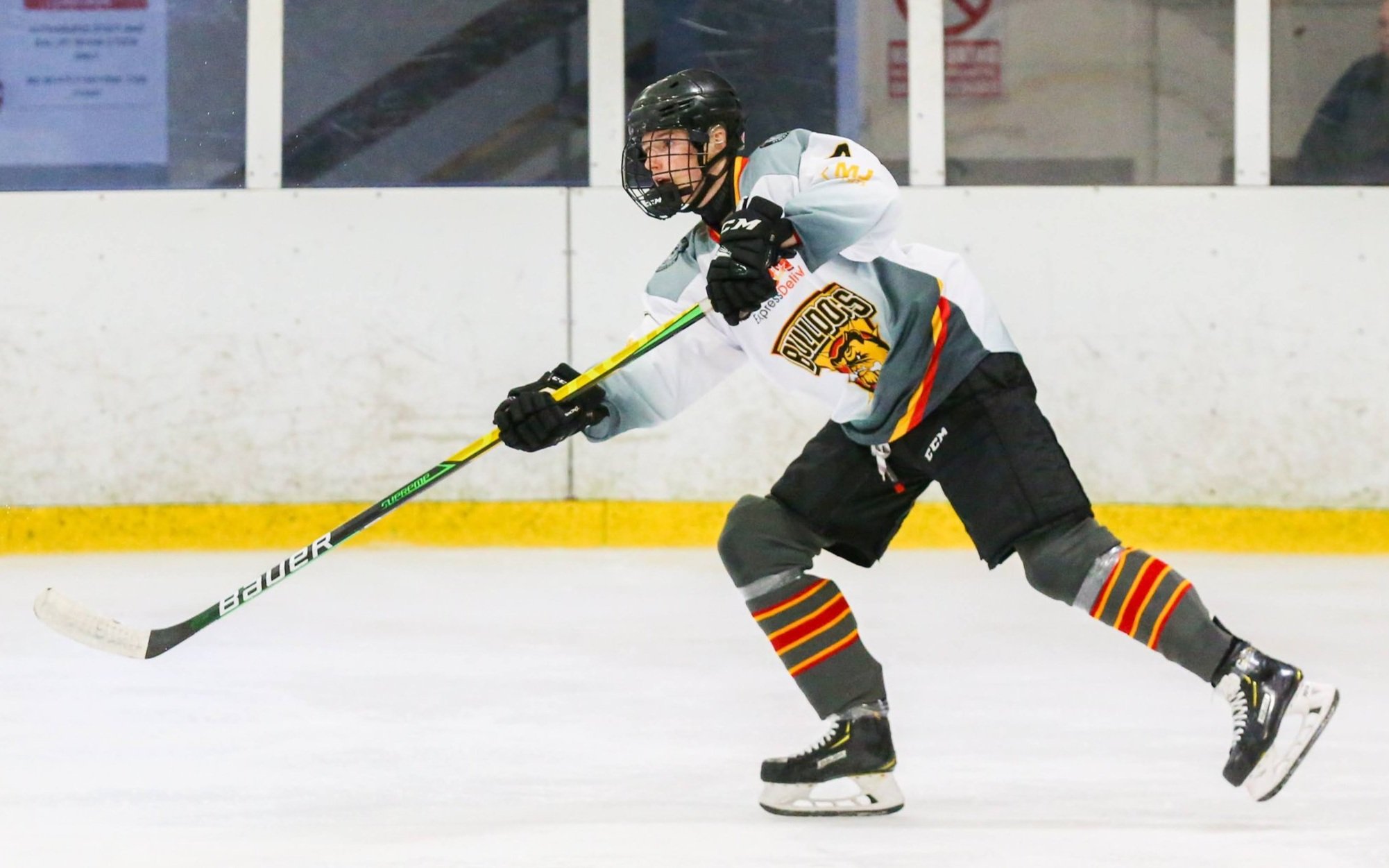 D-man Matty Cross signs up for Blackburn Hawks in 2023-24