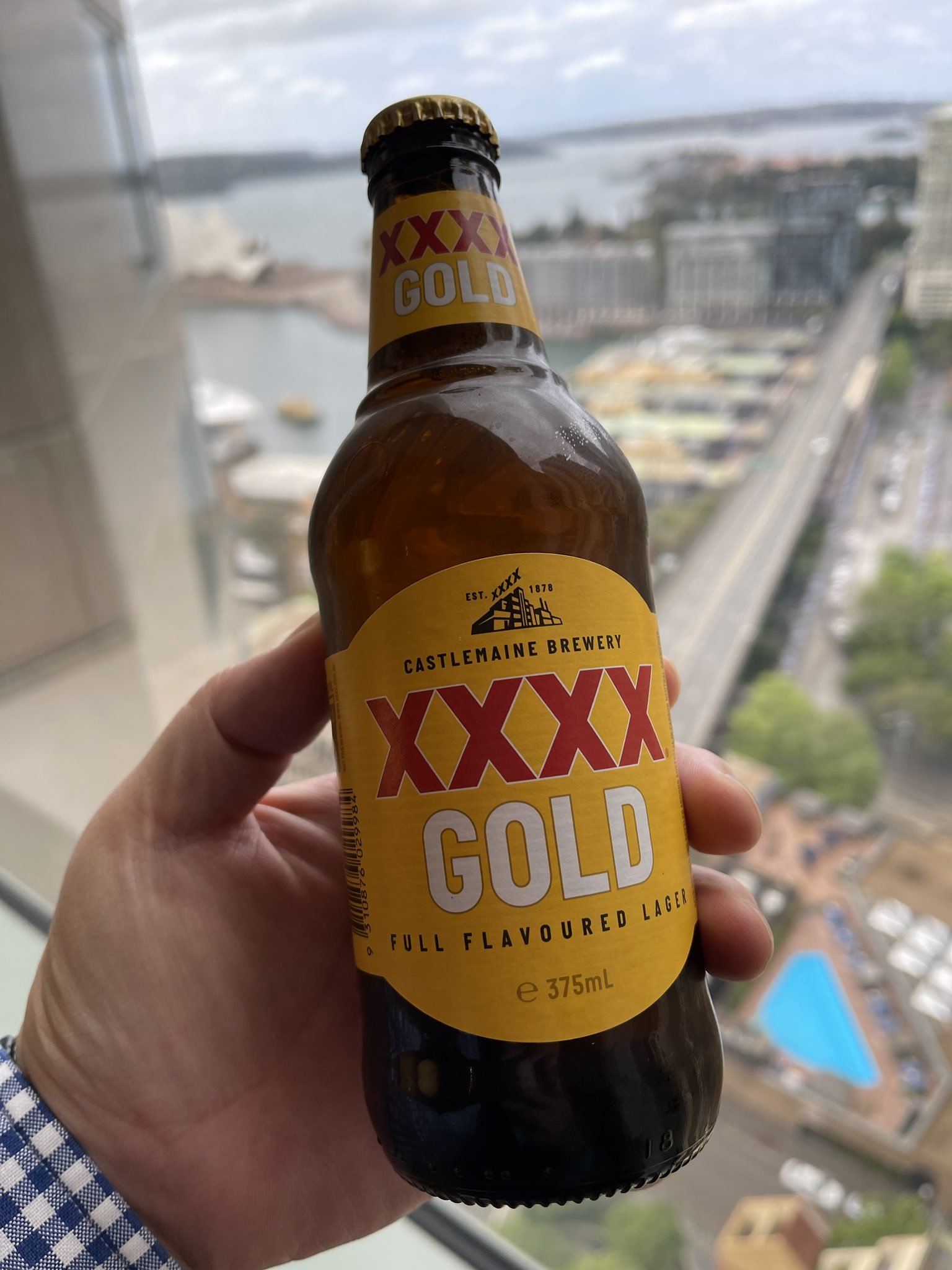 XXXX Gold Beer Review - Embracing the Spirit of Australian Lager ...