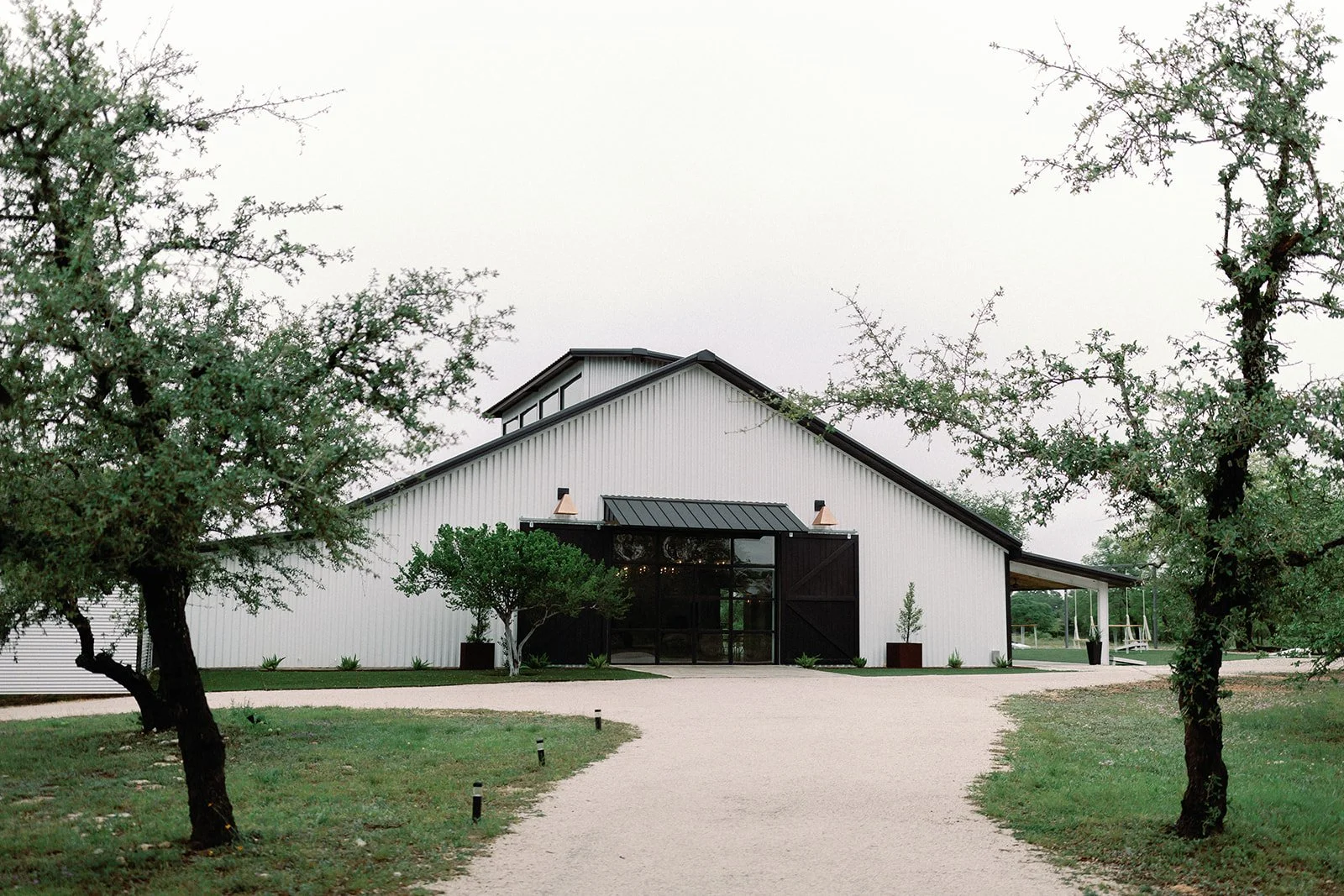 Mae's Ridge Your Premier Wedding Venue in Hill Country | Austin & San ...