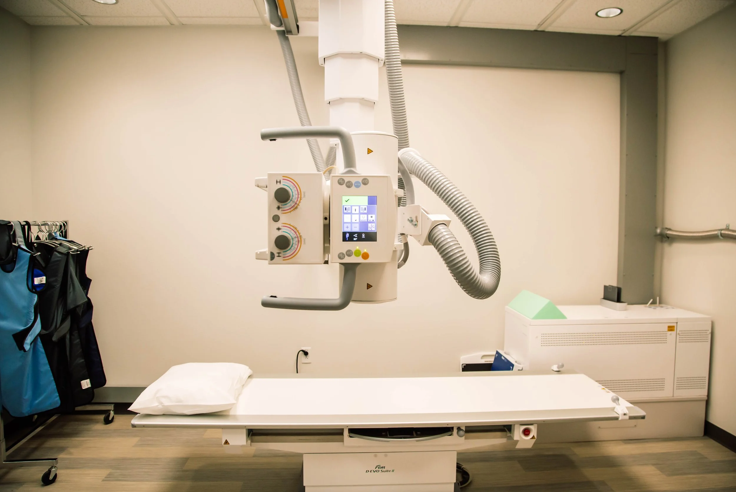 Which is Cheaper? Out of Pocket or Emergency Room Costs? — NuChoice Imaging