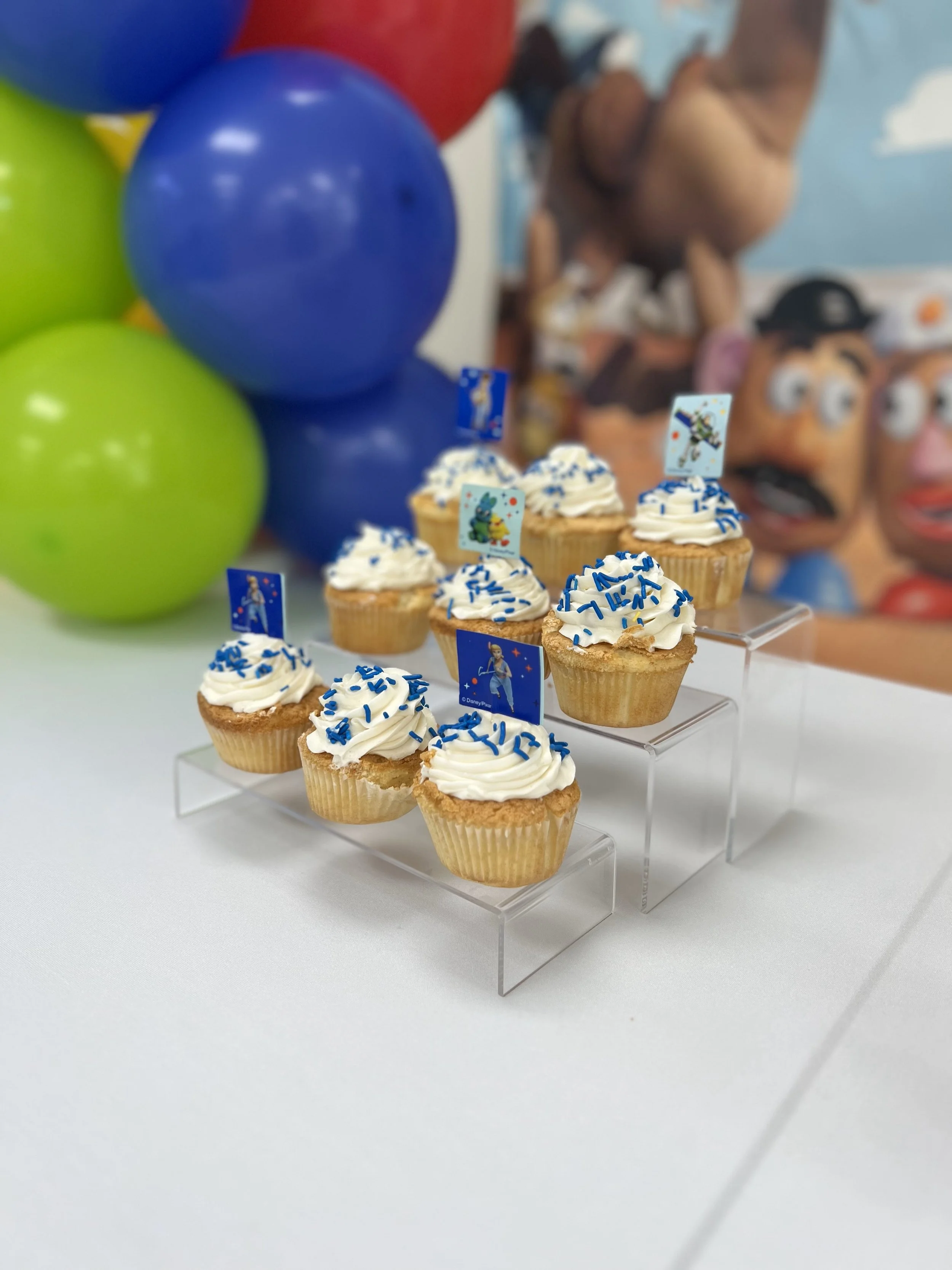 Party Packages — La La Land