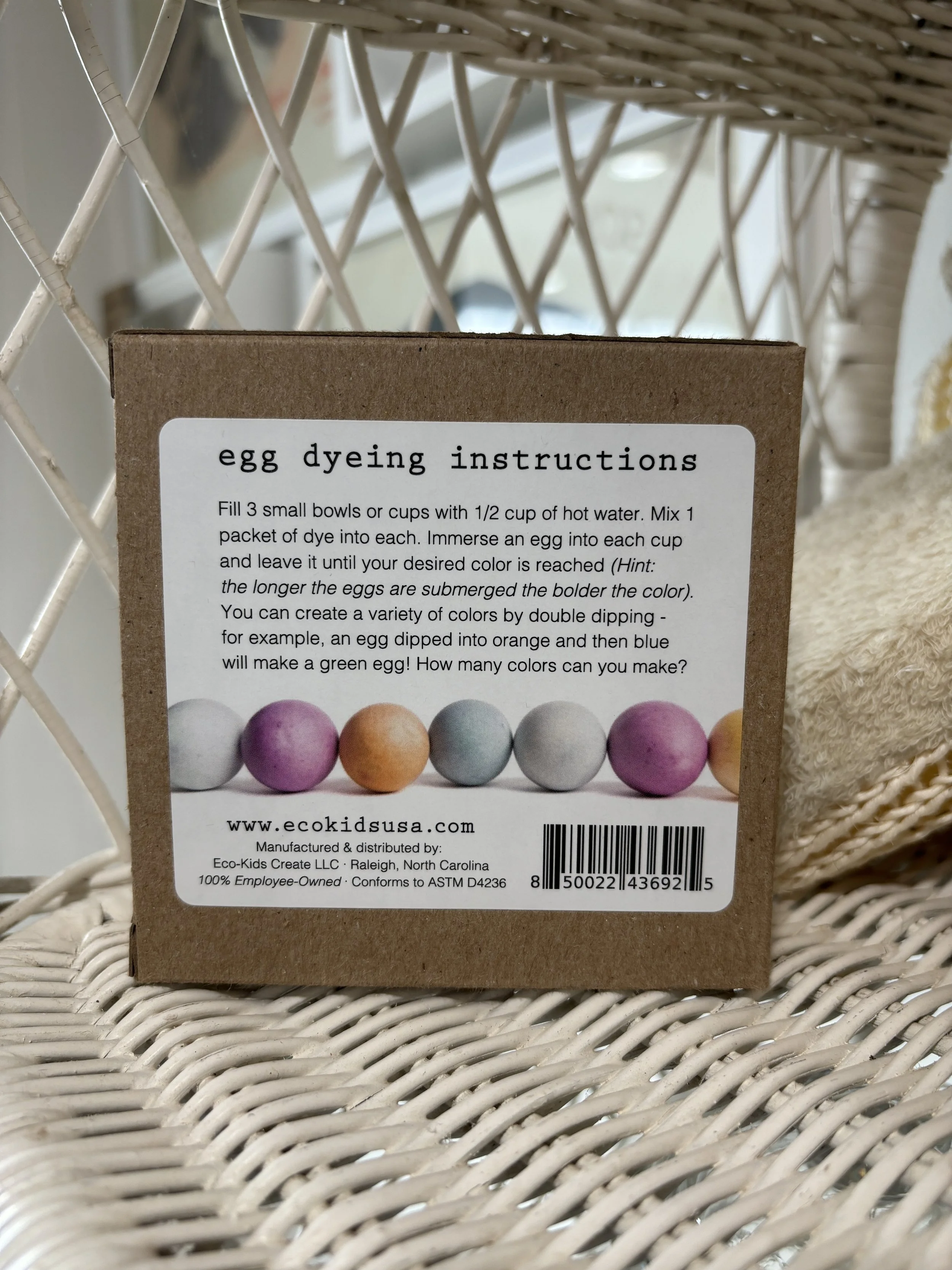 120 count Toothpaste Tabs in Tin by Huppy — Suds Refillery