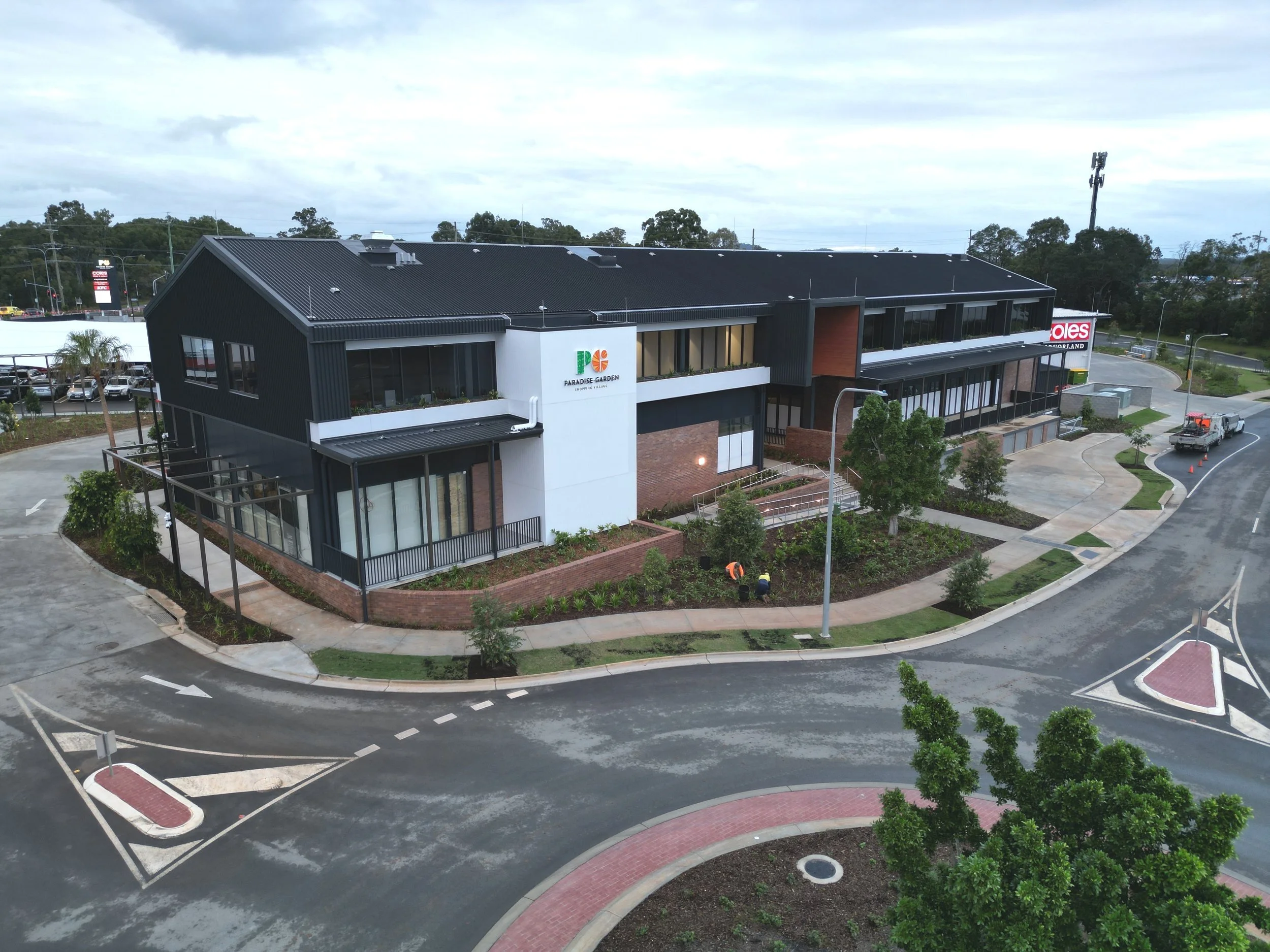 Paradise Garden Shopping Village — Development Directive